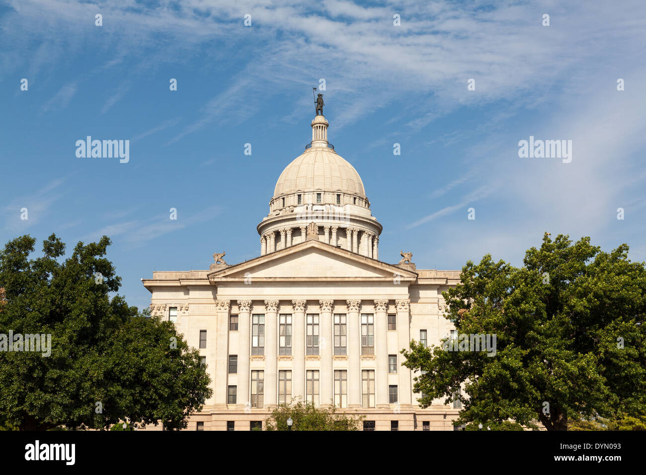 Oklahoma state capitol building Banque de photographies et d’images à ...