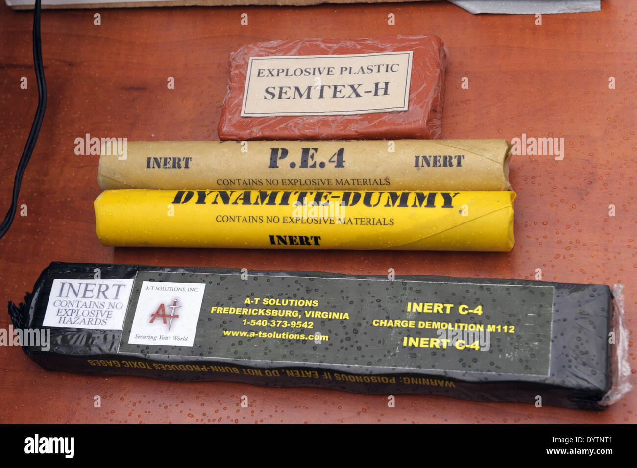 Mines Et Explosifs Banque d'image et photos - Alamy