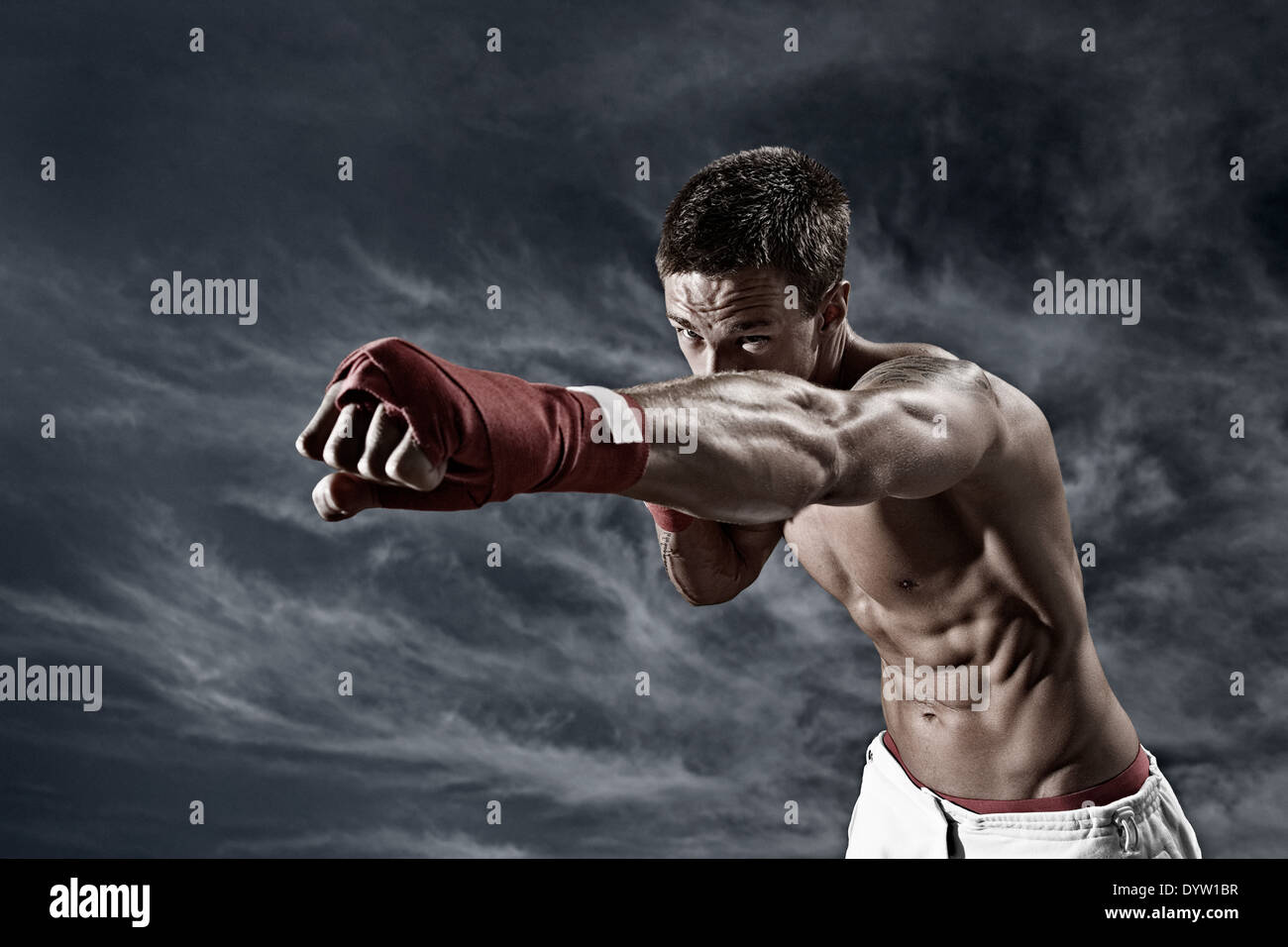 Coup De Poing Banque d'image et photos - Alamy