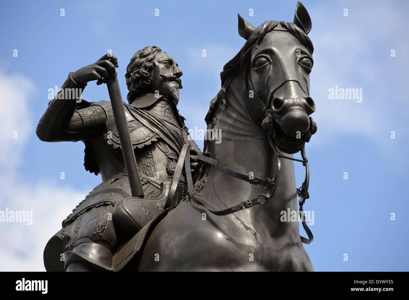 Charles 1 statue Banque de photographies et d’images à haute résolution ...