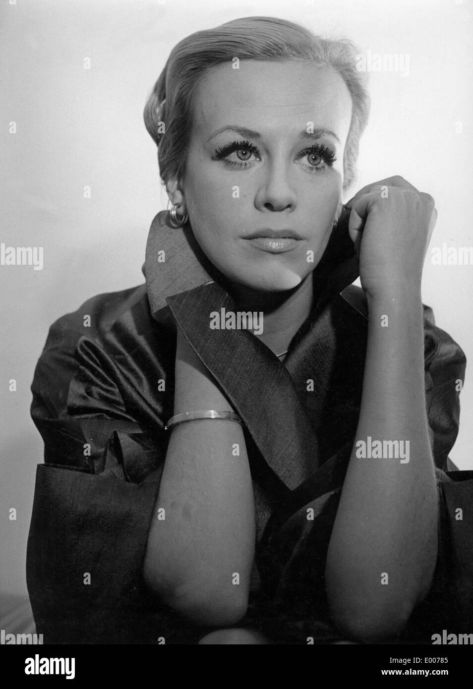 Hildegard knef Banque de photographies et d’images à haute résolution ...