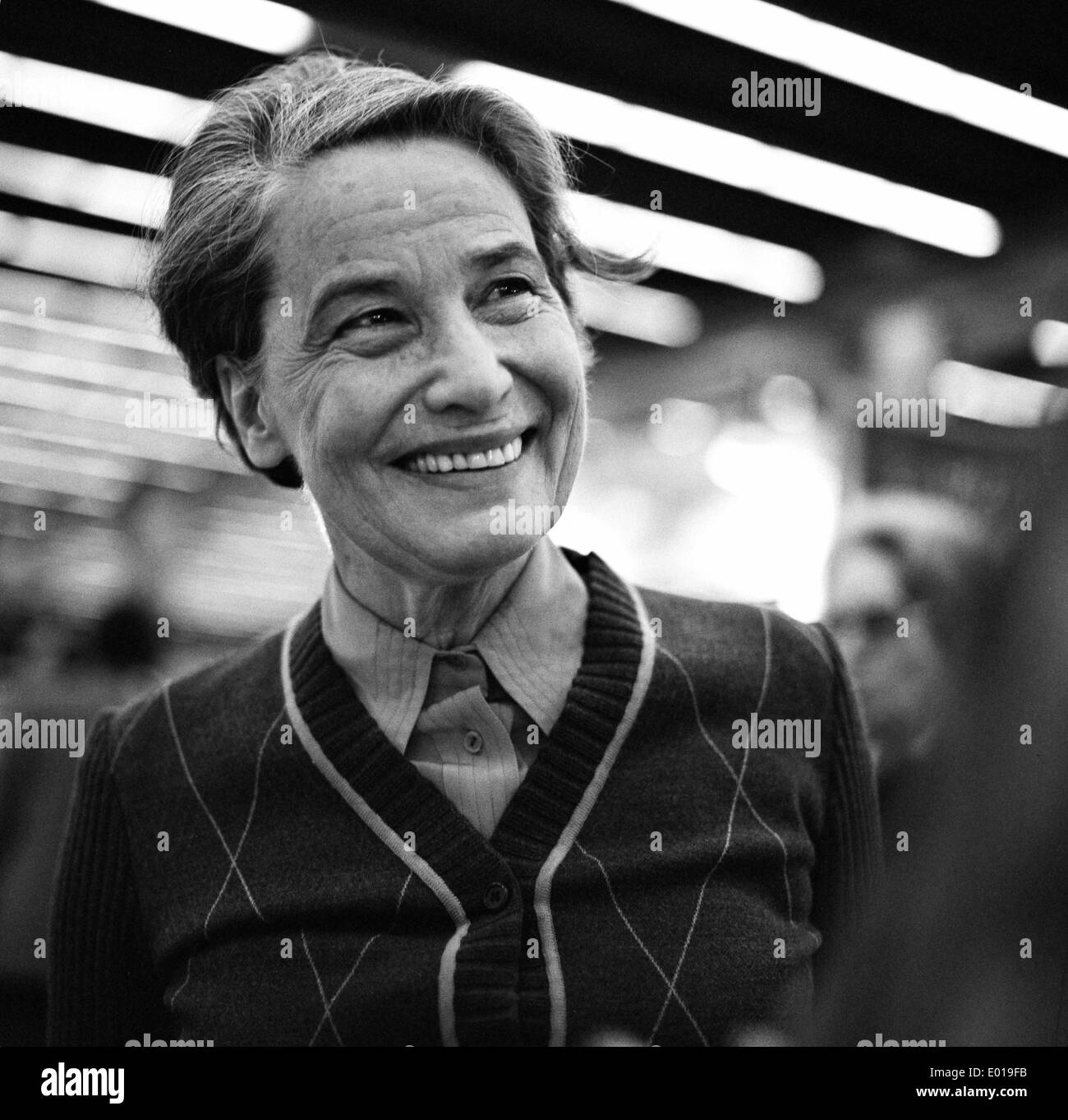 Elisabeth noelle neumann Banque d'images noir et blanc - Alamy
