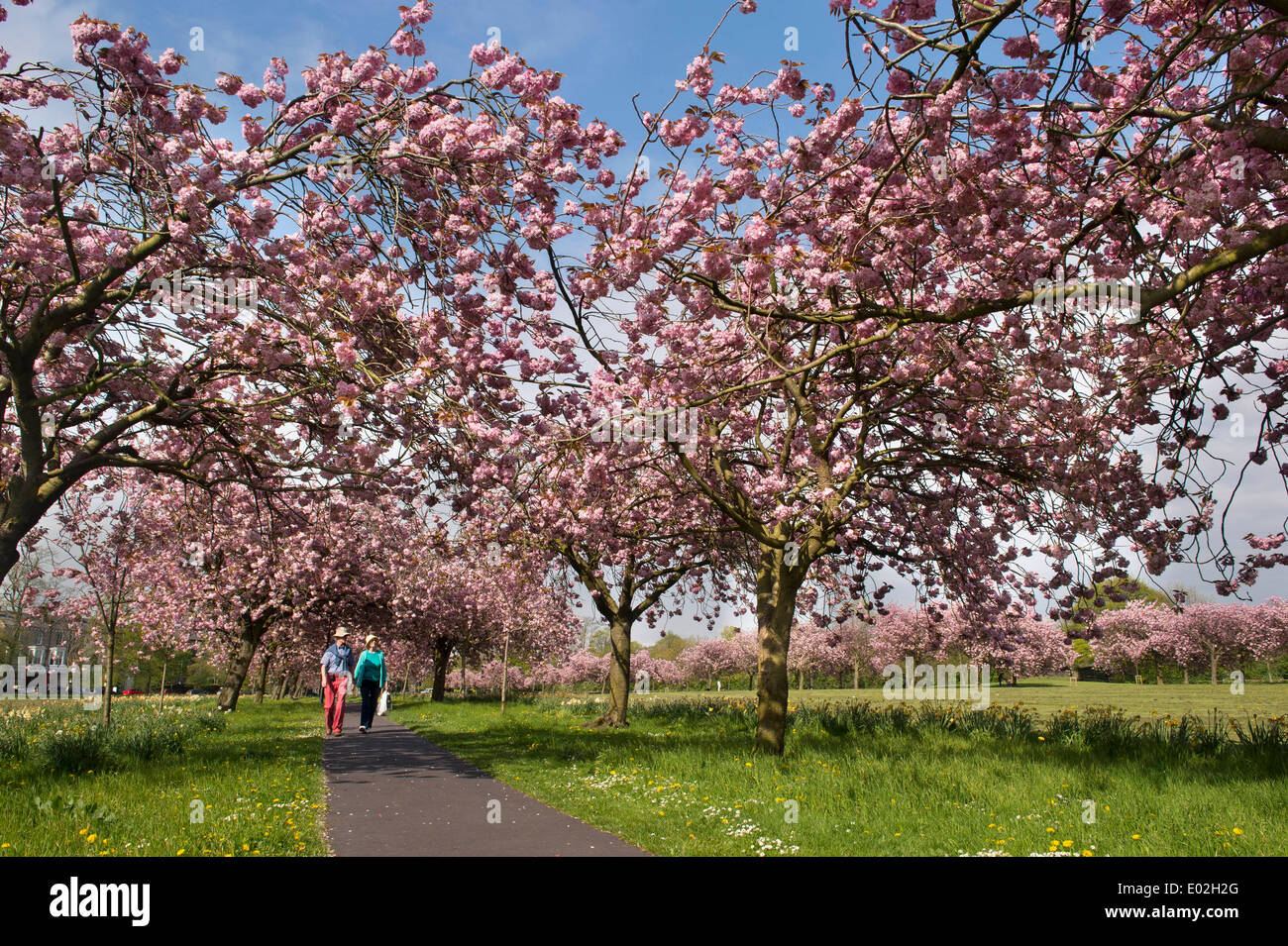 2 deux personnes pour une promenade relaxante Banque de photographies ...