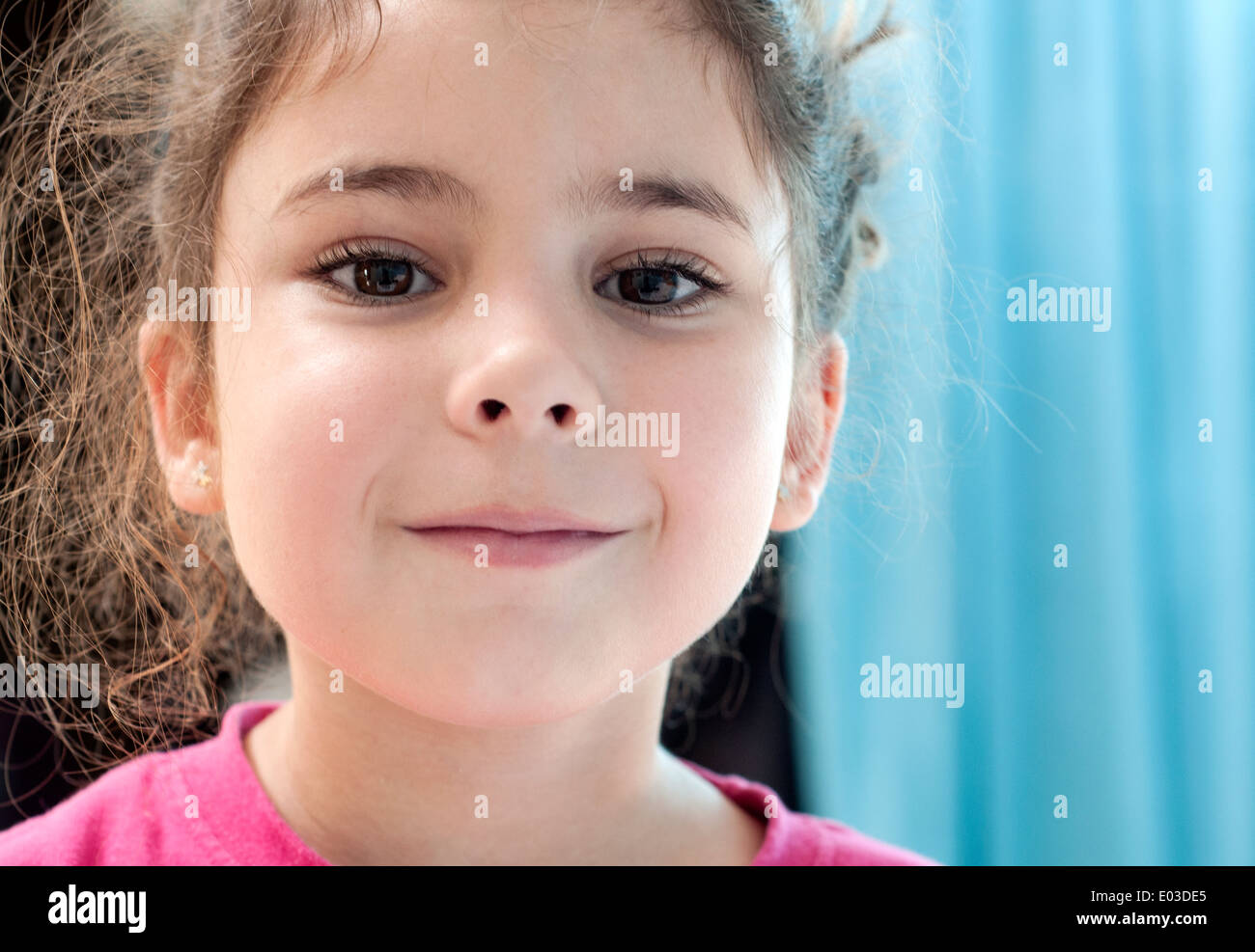 Beautiful faces Banque de photographies et d’images à haute résolution ...