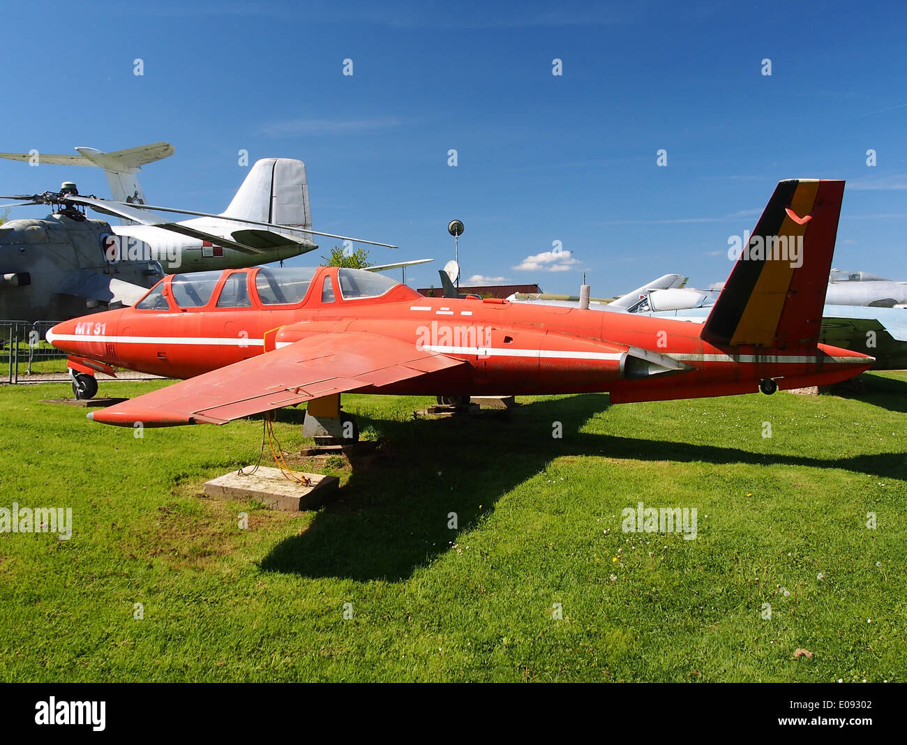 Fouga cm 170r magister Banque de photographies et d’images à haute ...