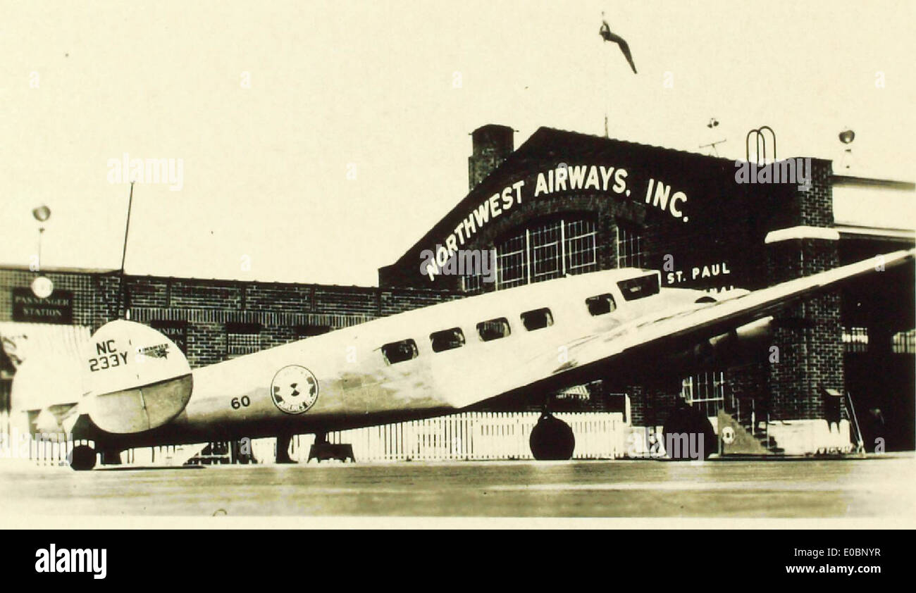 Lockheed model 10 electra Banque de photographies et d’images à haute ...