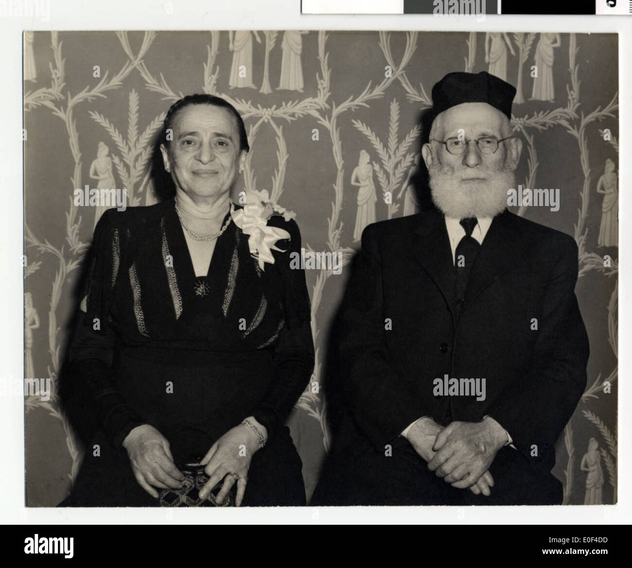 Portrait de Rabbi Joseph Hurvitz et son épouse, Rebbetzin Rae Hurvitz ...