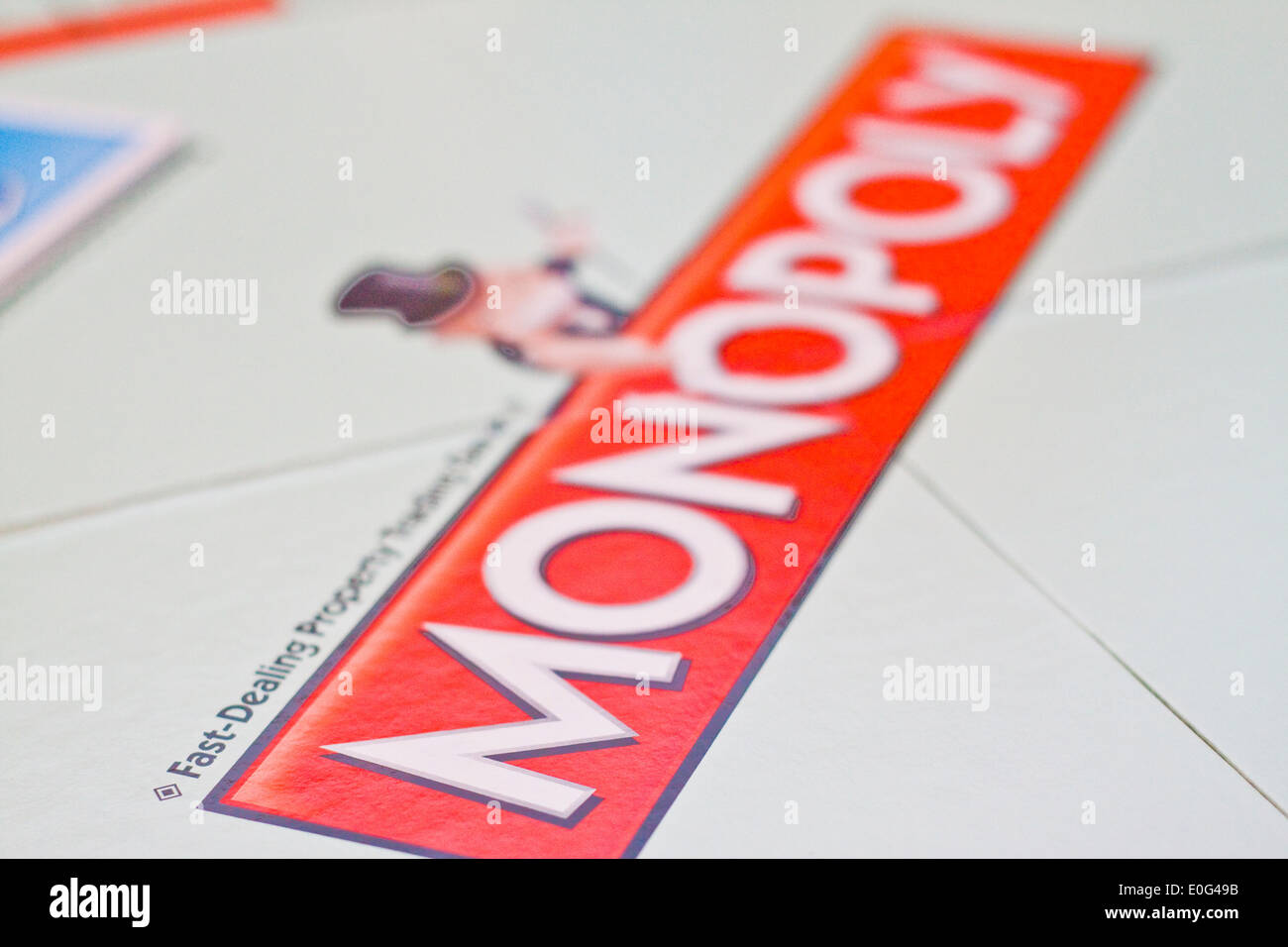 Le centre d'un plateau de Monopoly Photo Stock - Alamy