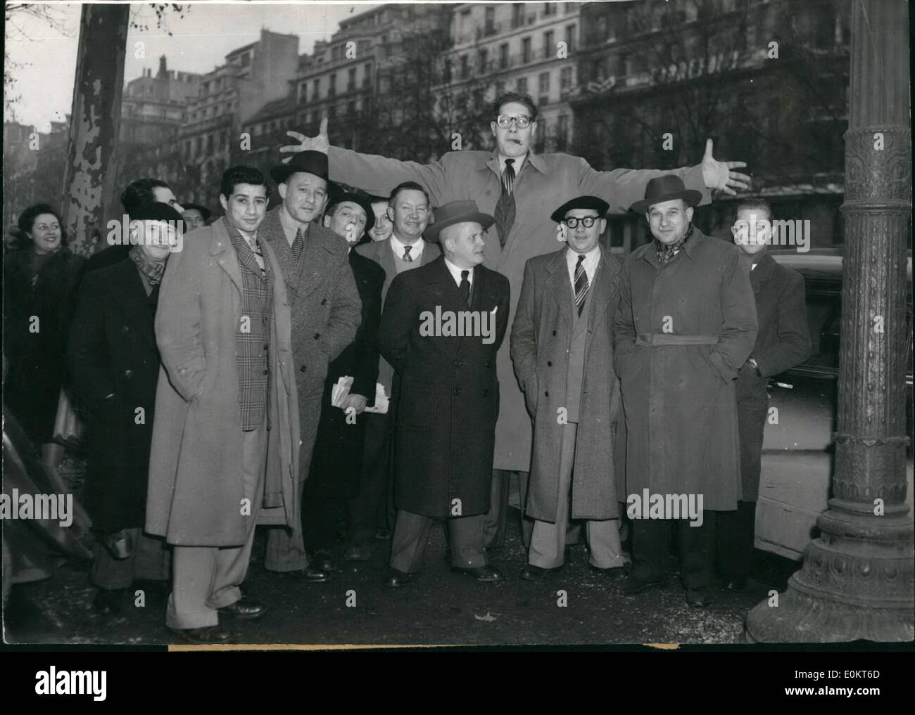 01 janvier 1950 - Fernand Bachelard est une tête au-dessus du reste de ...