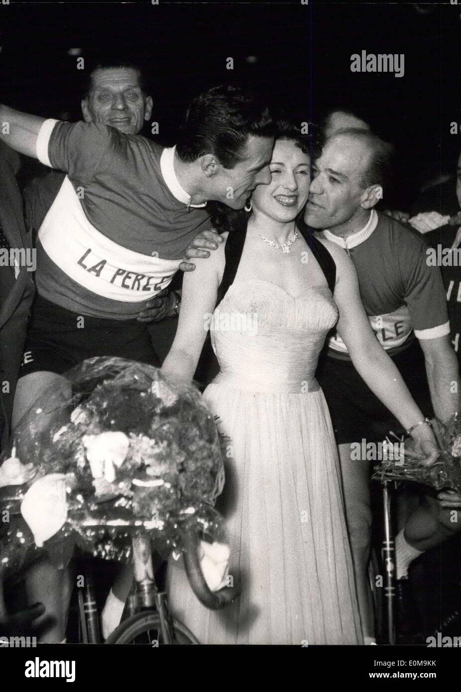 Horner yvette Banque de photographies et d’images à haute résolution ...