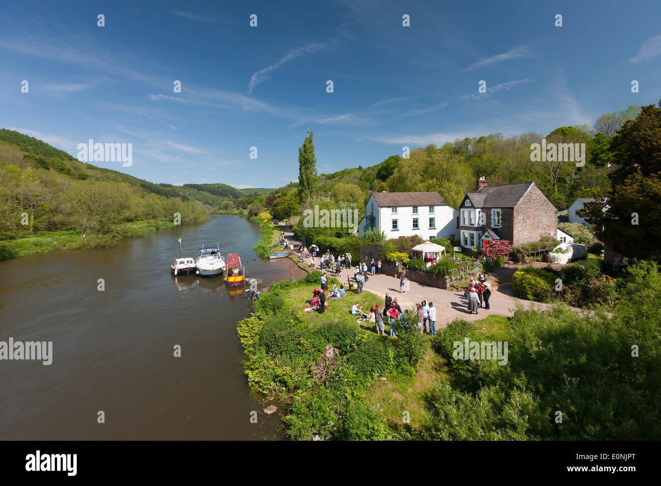 Quai et village de brockweir Banque de photographies et d’images à ...