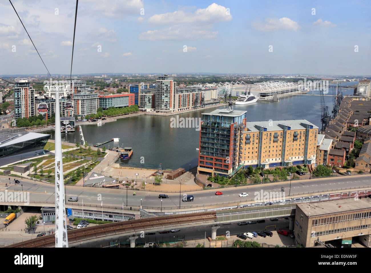 Emirates royal docks londres Banque de photographies et d’images à ...