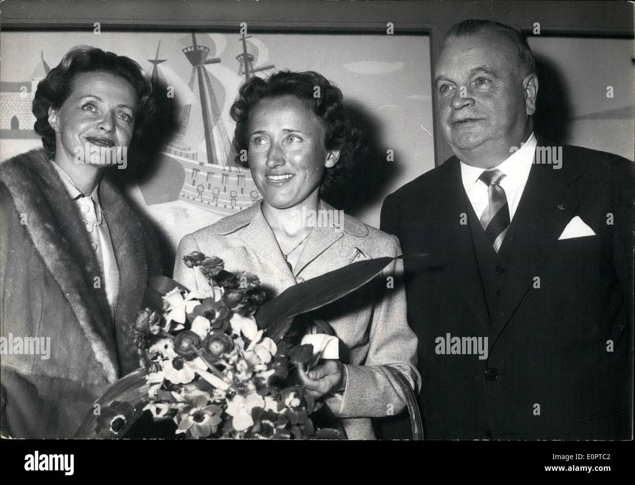 Claude kogan Banque de photographies et d’images à haute résolution - Alamy