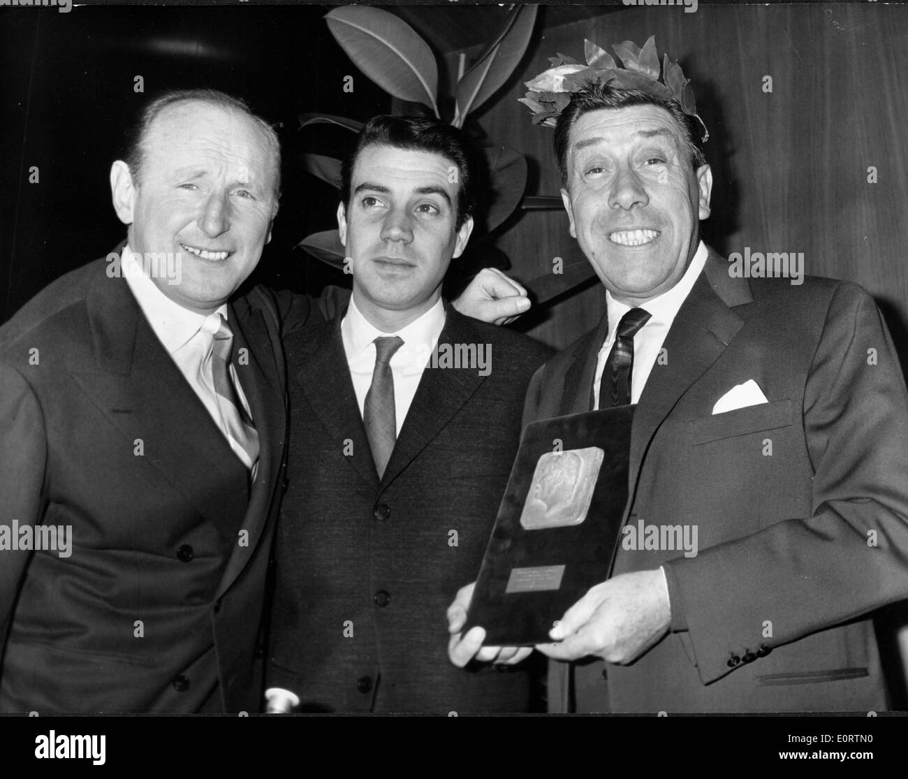 Fernandel actor Banque de photographies et d’images à haute résolution ...