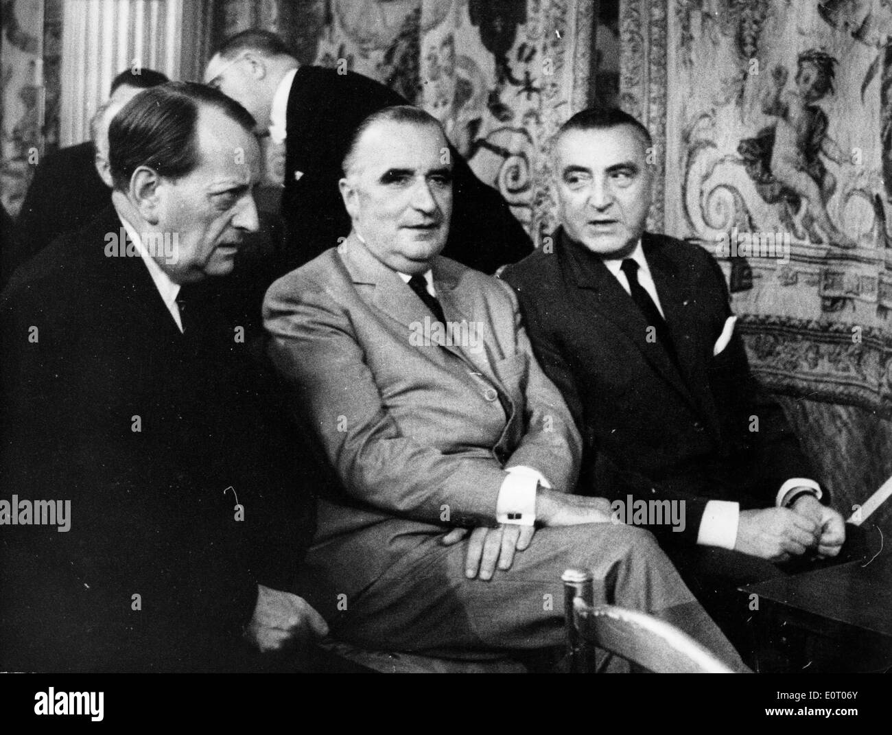 Georges pompidou president Banque de photographies et d’images à haute ...