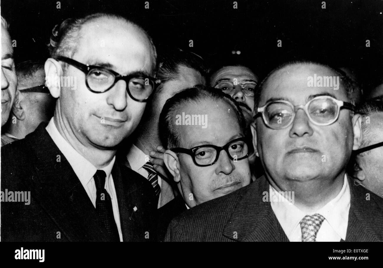 Alejandro gomez Banque de photographies et d’images à haute résolution ...