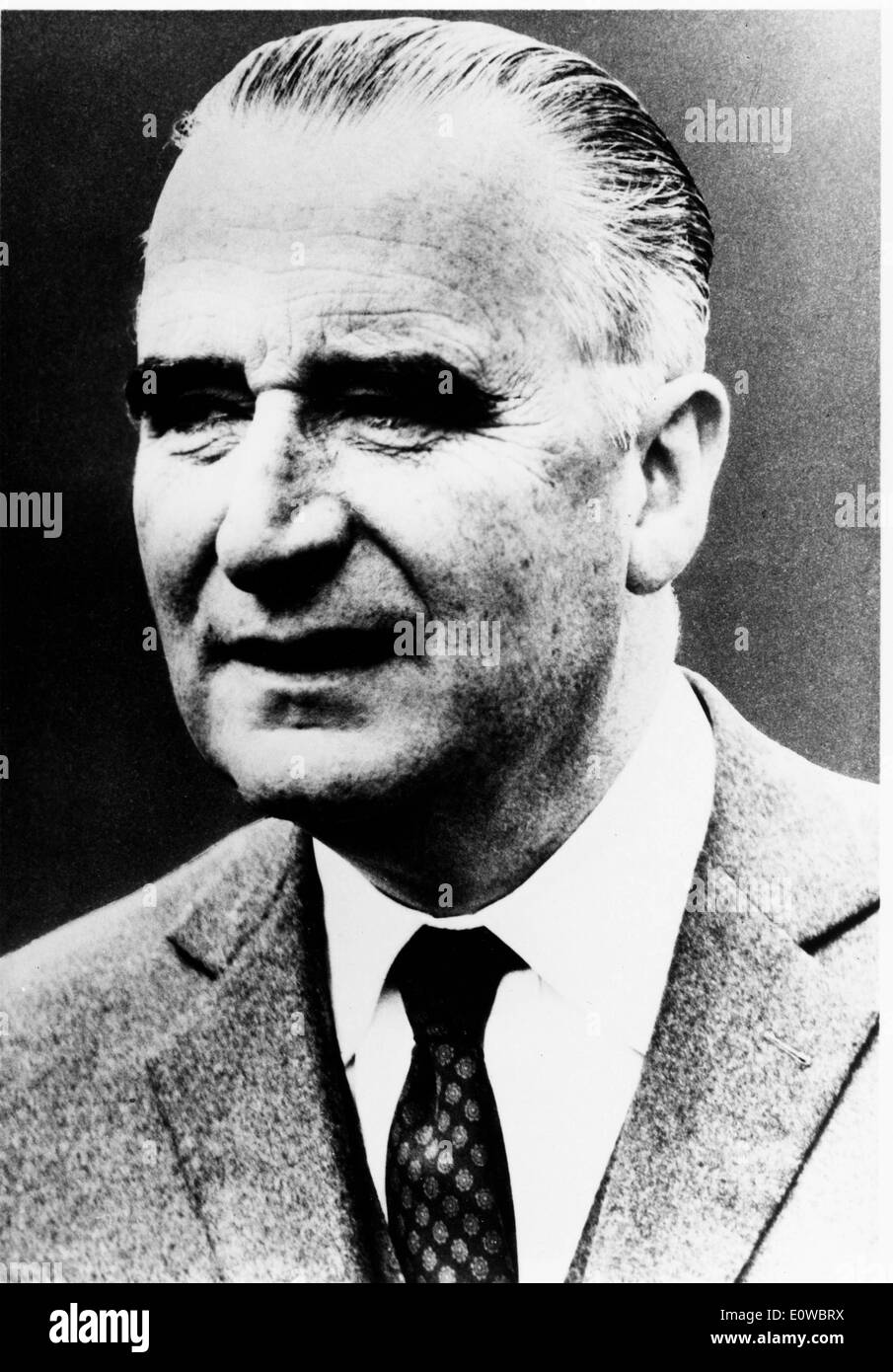 Georges pompidou president Banque de photographies et d’images à haute ...