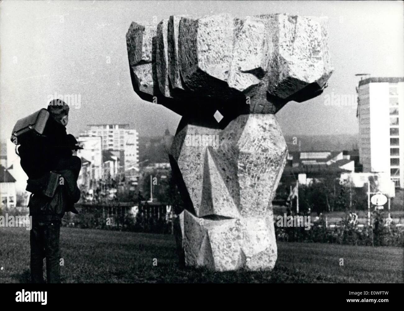 Cette pierre de colosse lourde de 12 tonnes Banque de photographies et ...