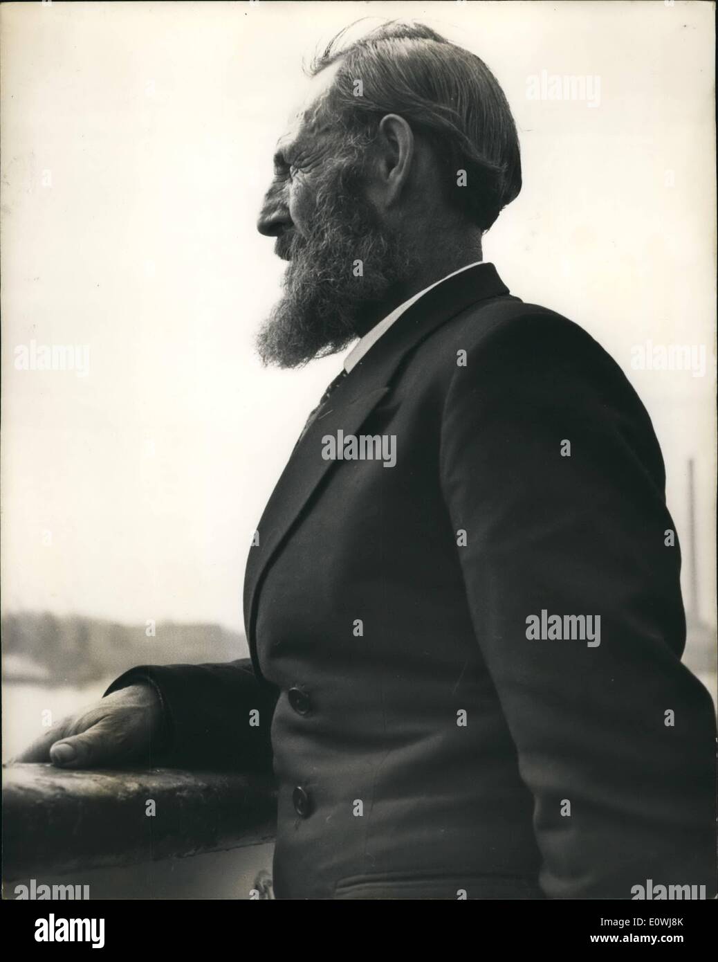 Sur Le Rail Des Navires Banque d'image et photos - Alamy