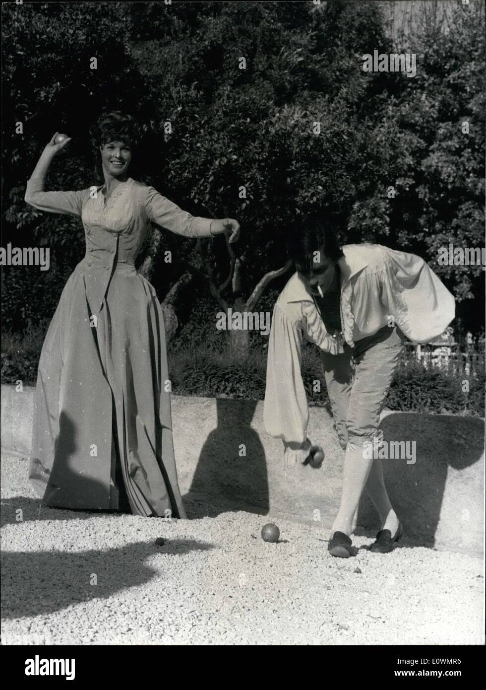 Alain delon aube adams dans les studios nice Banque de photographies et ...