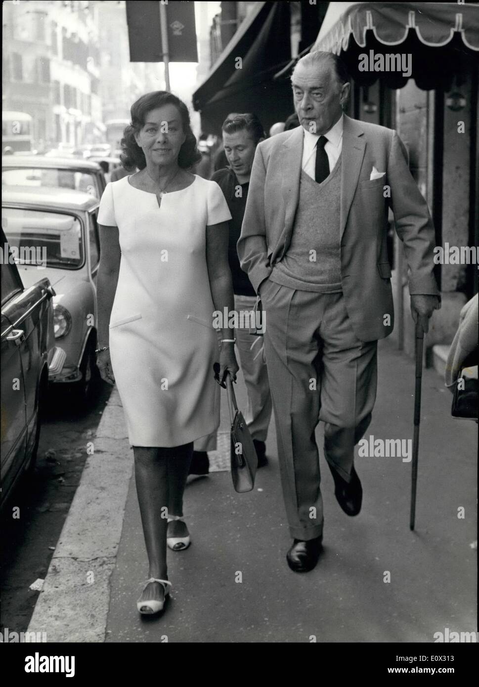 Célèbre actrice paulette goddard son mari Banque de photographies et d ...