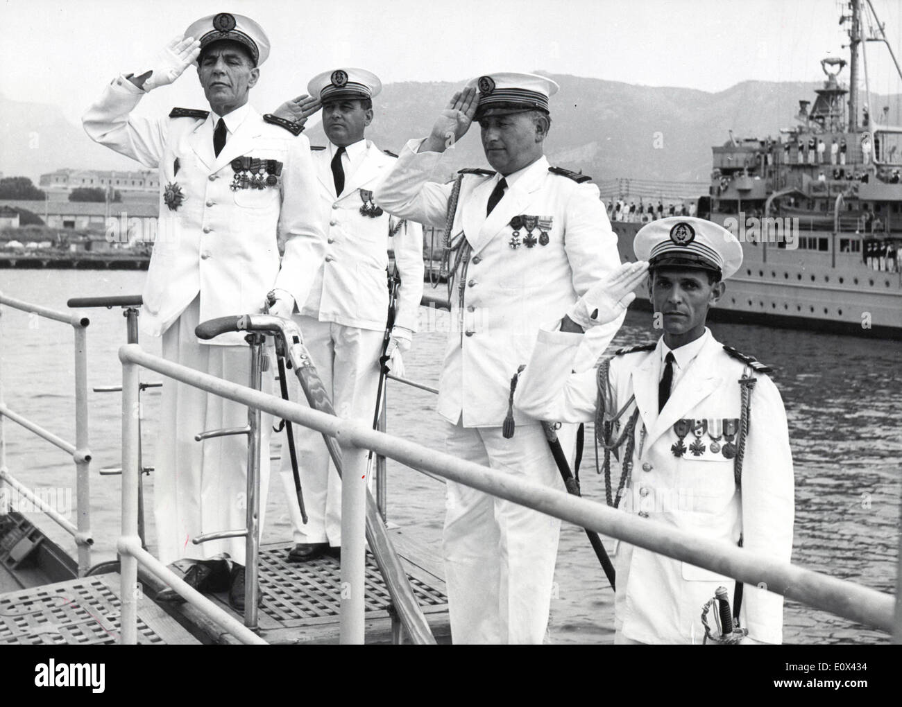 French naval forces Banque de photographies et d’images à haute ...