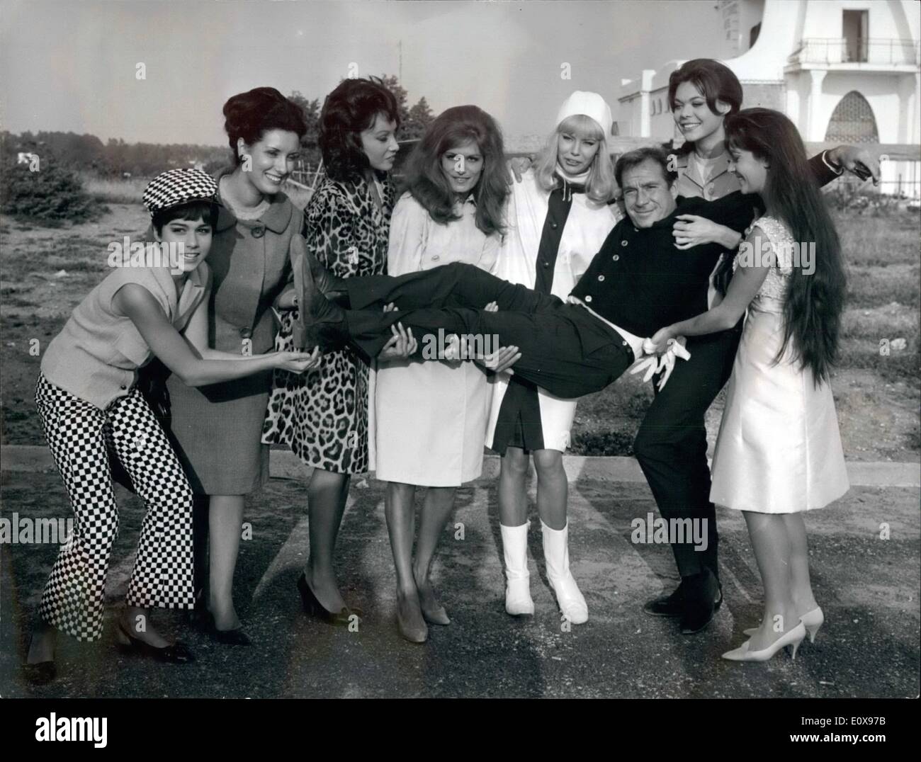 10 octobre 1965 - La fille comme le père. : Tyrone Power et la fille de ...