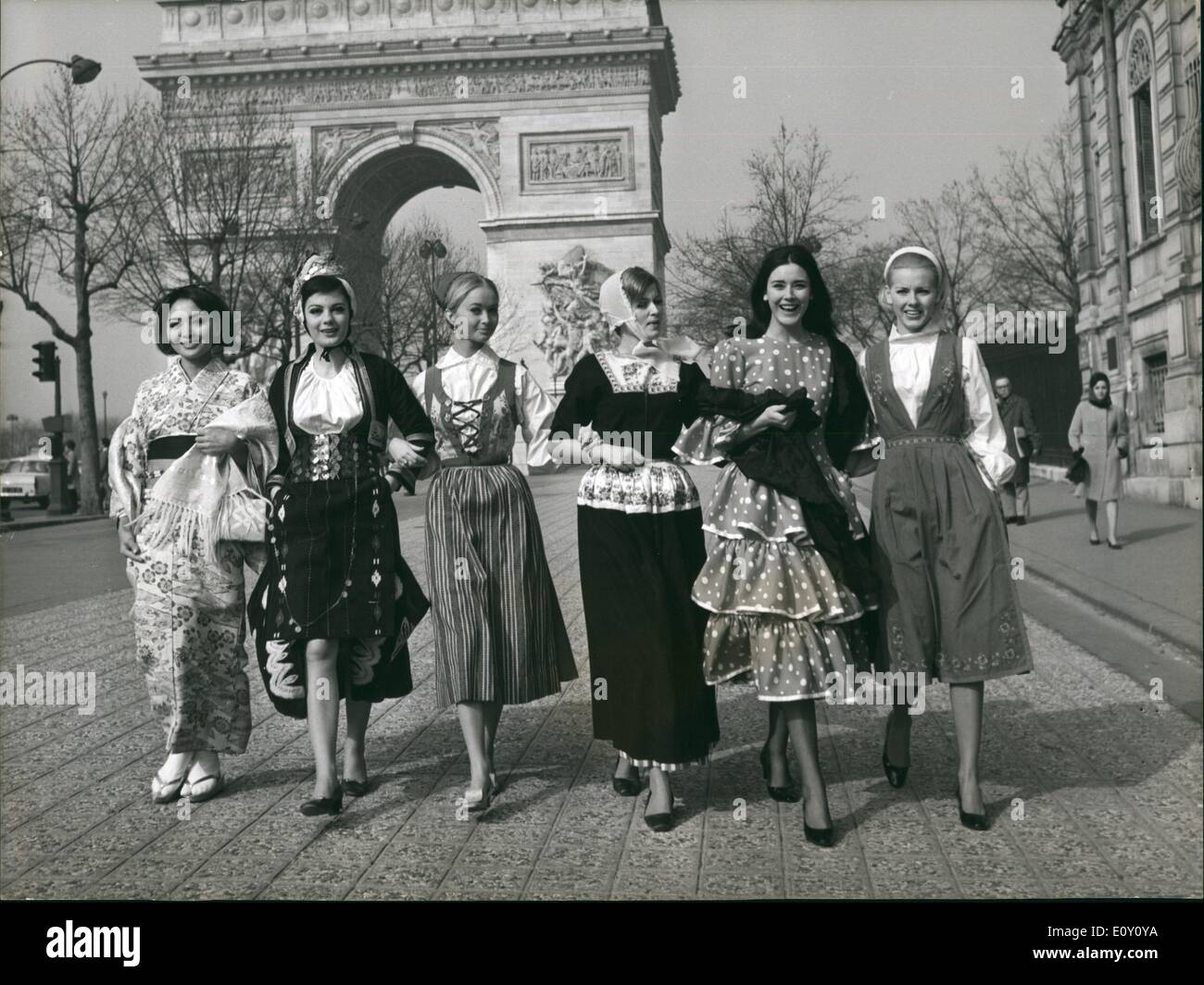 Miss europe 1968 Banque de photographies et d’images à haute résolution ...