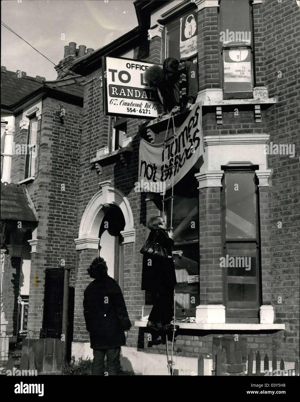 1969 london squatters campaign Banque de photographies et d’images à ...