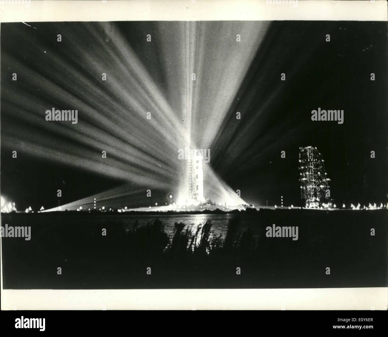 Astronaute schweickart Banque de photographies et d’images à haute ...