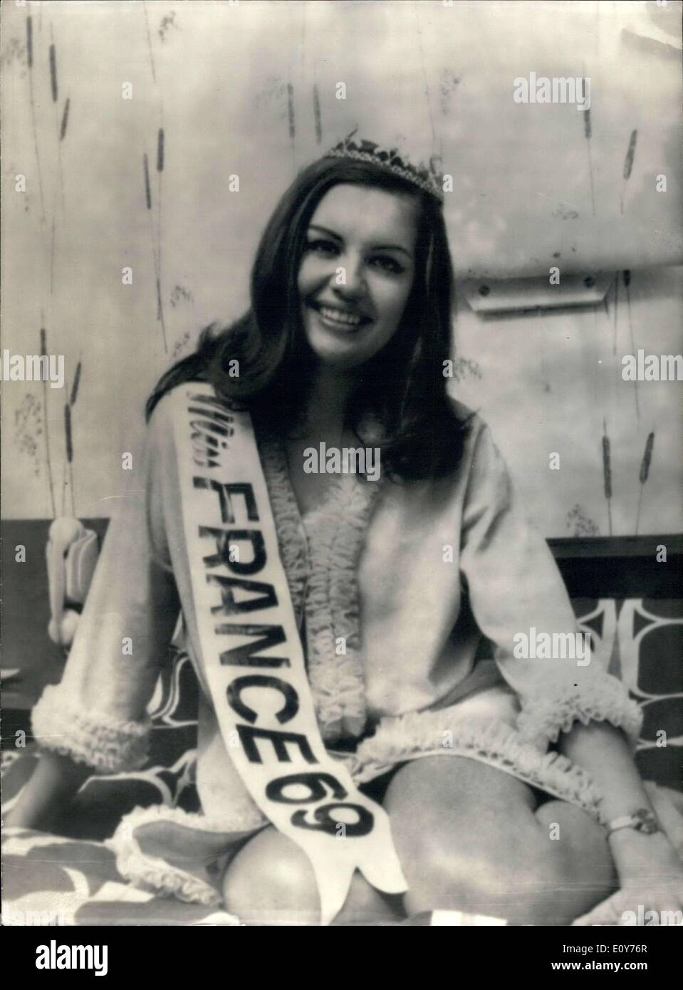 1969 miss france 1969 suzanne angly Banque de photographies et d’images ...