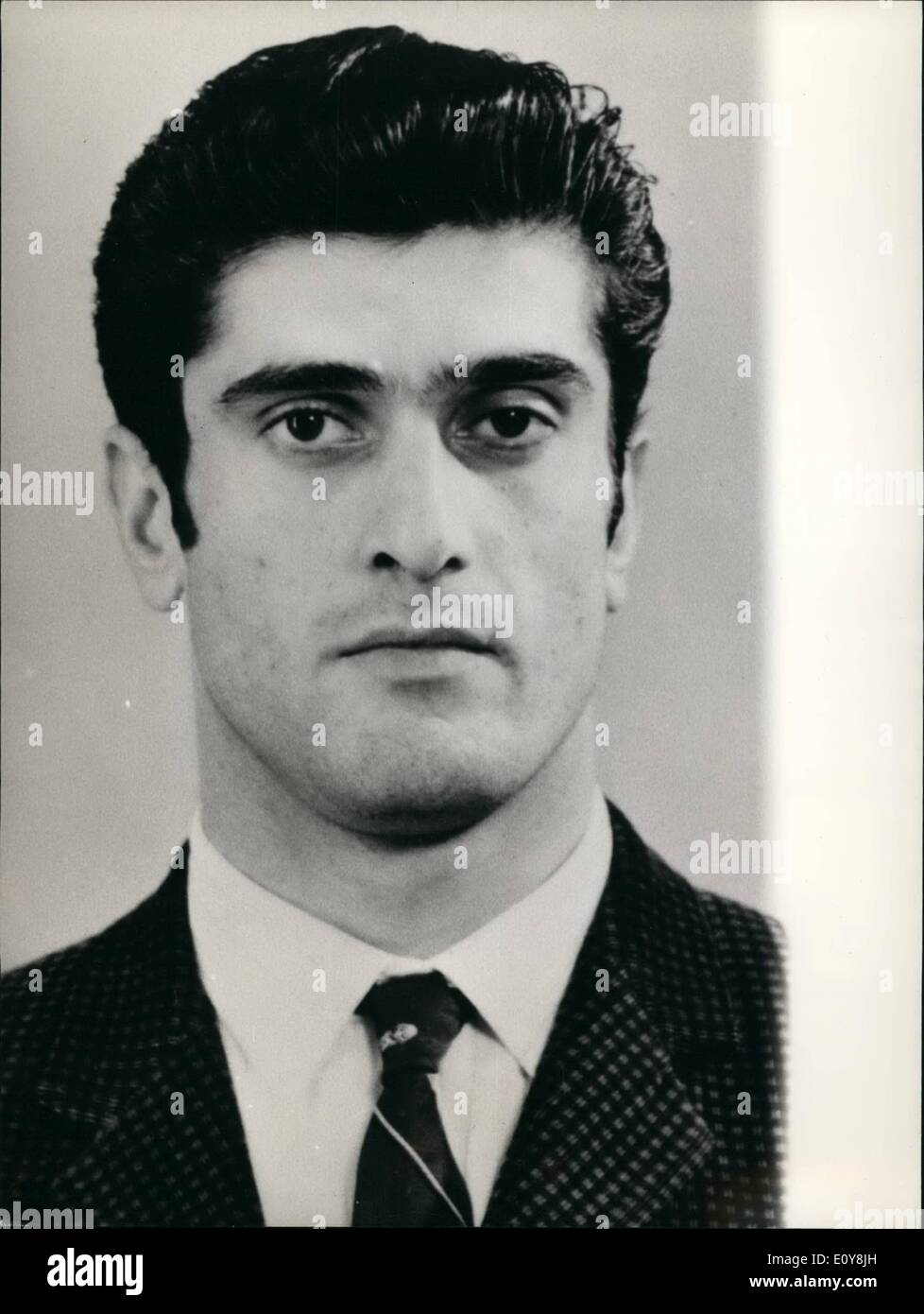 23 ans arabe Banque de photographies et d’images à haute résolution - Alamy