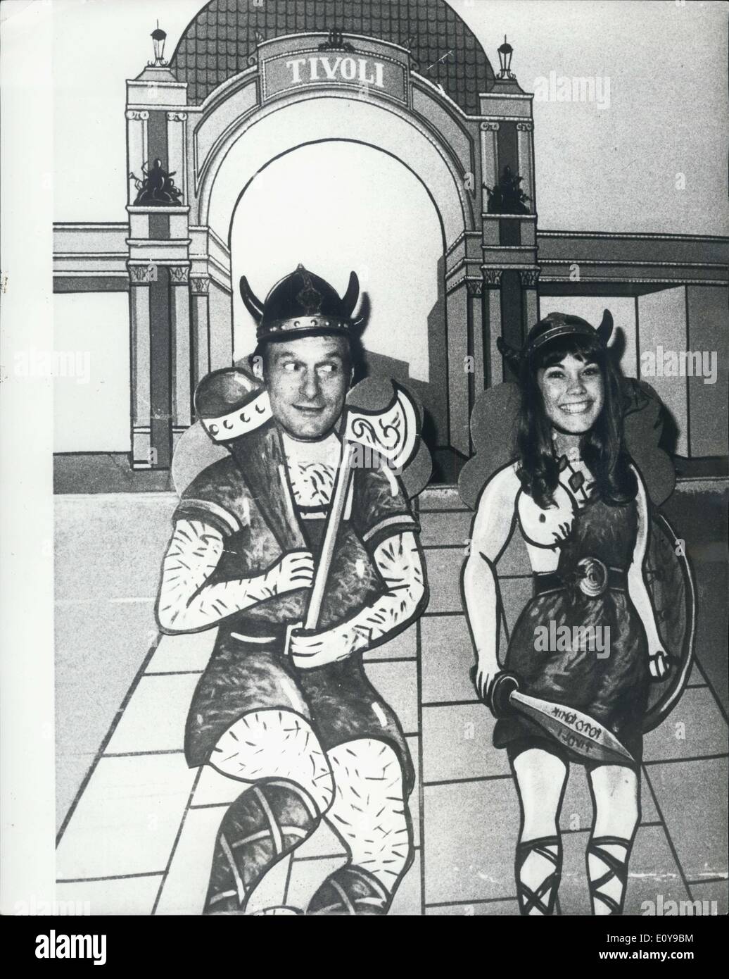 Septembre 03, 1969 - ''Playboy'' Chef à jouer : Hugh Hefner, de la ...