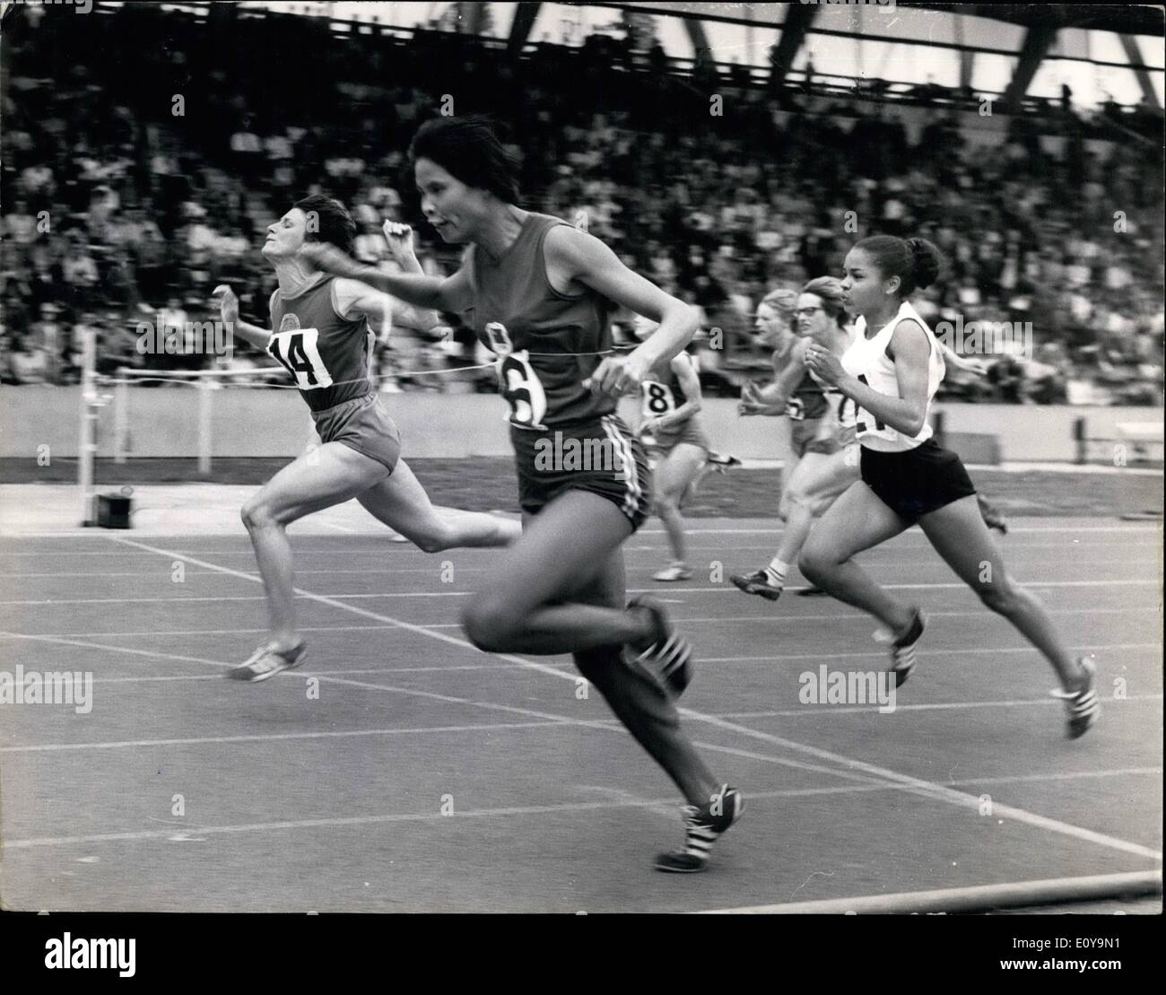 Chi chung Banque de photographies et d’images à haute résolution - Alamy