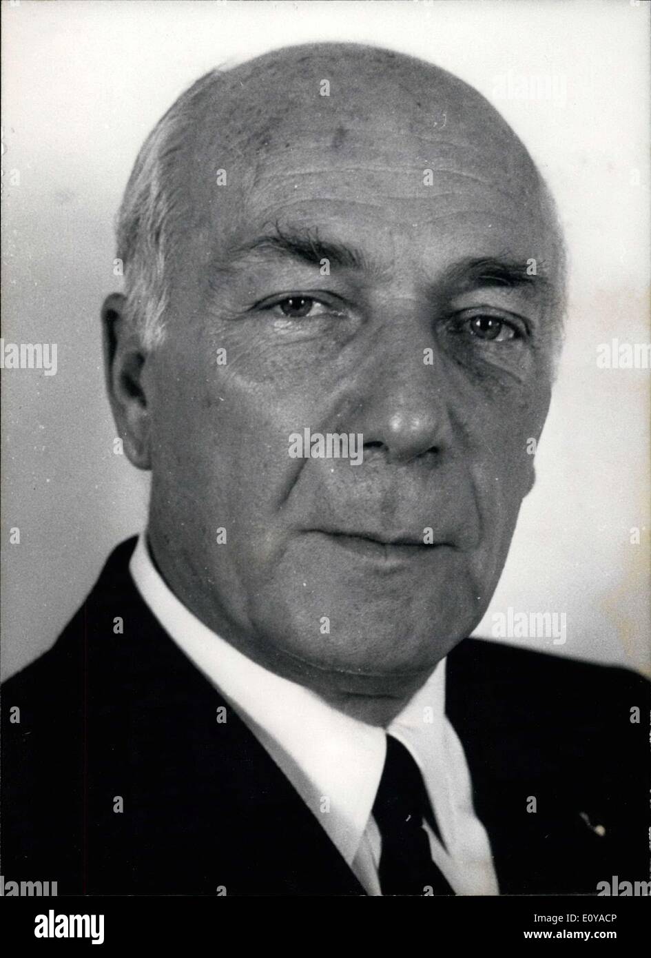 Achille peretti Banque de photographies et d’images à haute résolution ...