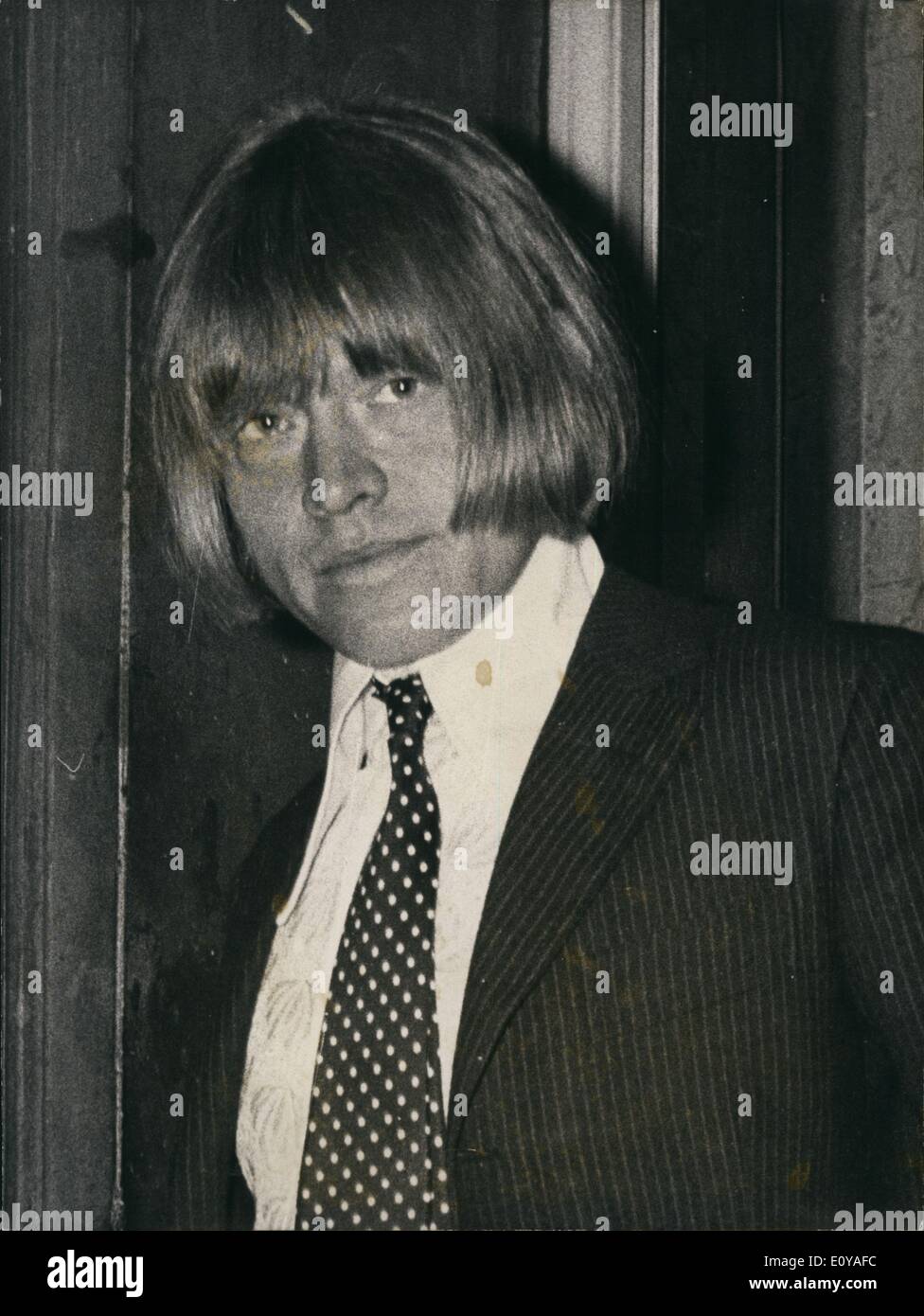 Brian jones retrouvé mort Banque d'image et photos - Alamy