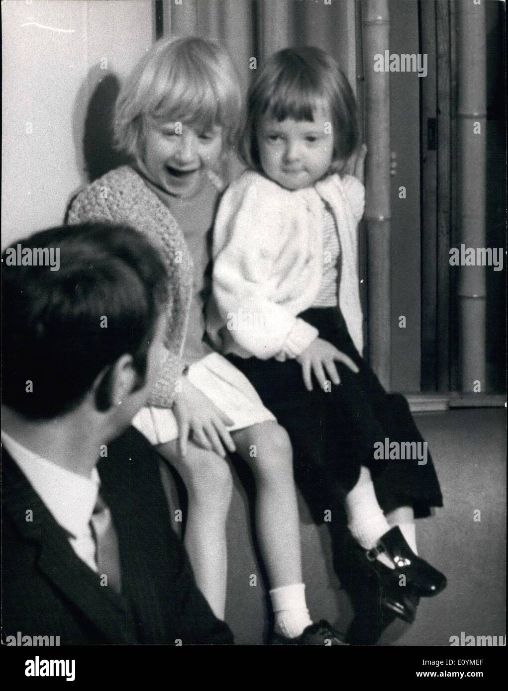 10 oct 1970 la fille du coeur arrive à la maison Banque de ...