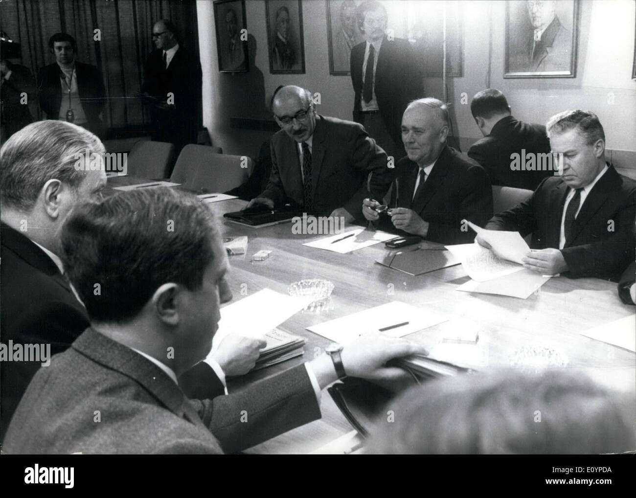 Visez le soviet allemand Banque de photographies et d’images à haute ...