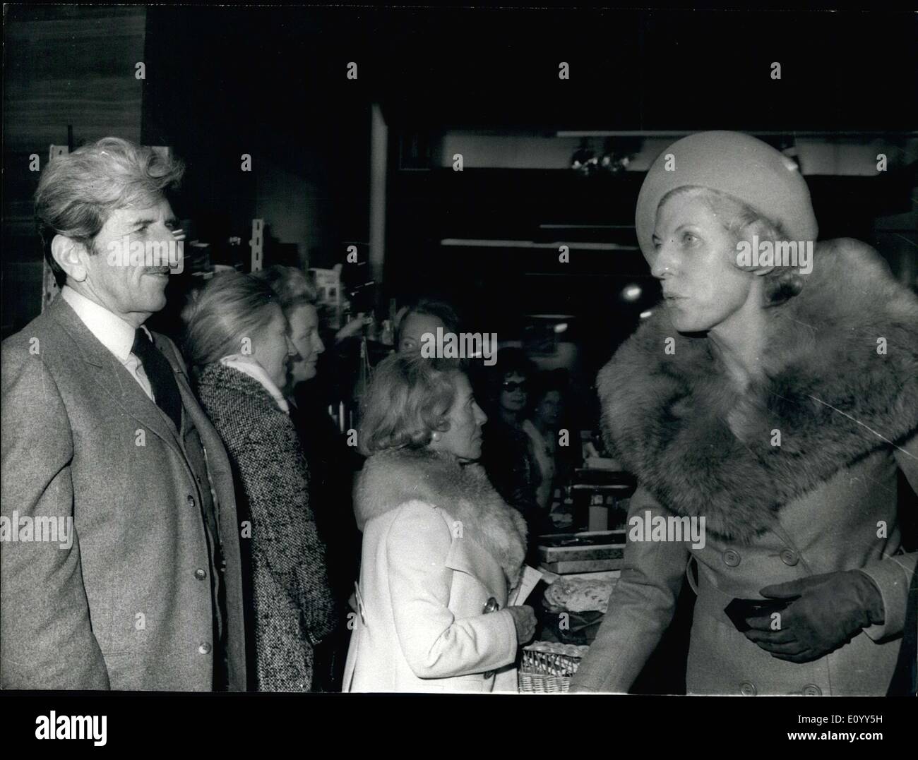 General massu Banque de photographies et d’images à haute résolution ...