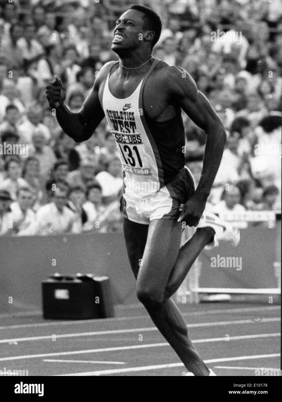 Carl lewis Banque de photographies et d’images à haute résolution - Alamy