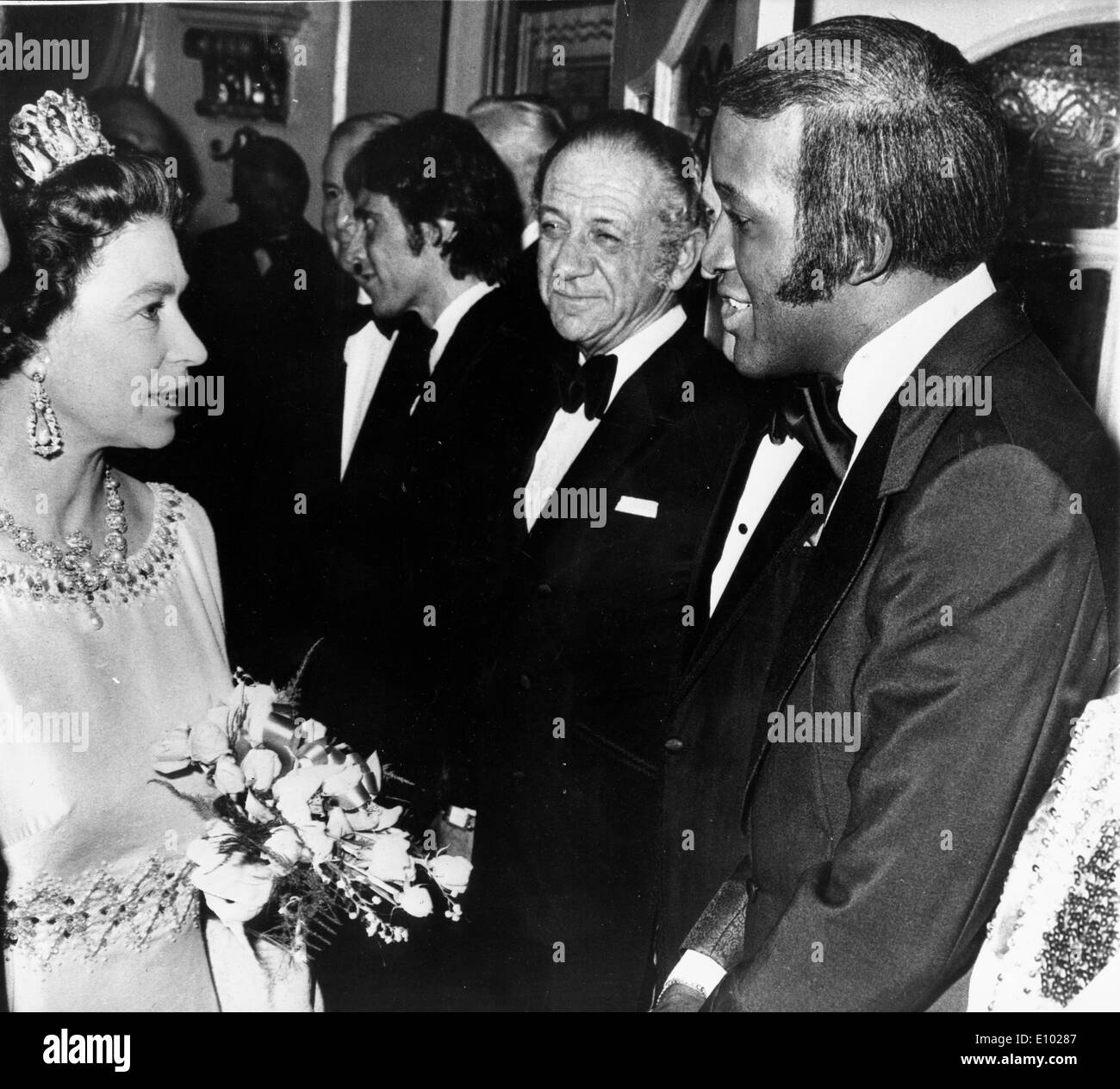 Musique royale fleurs reine elizabeth ii Banque de photographies et d ...