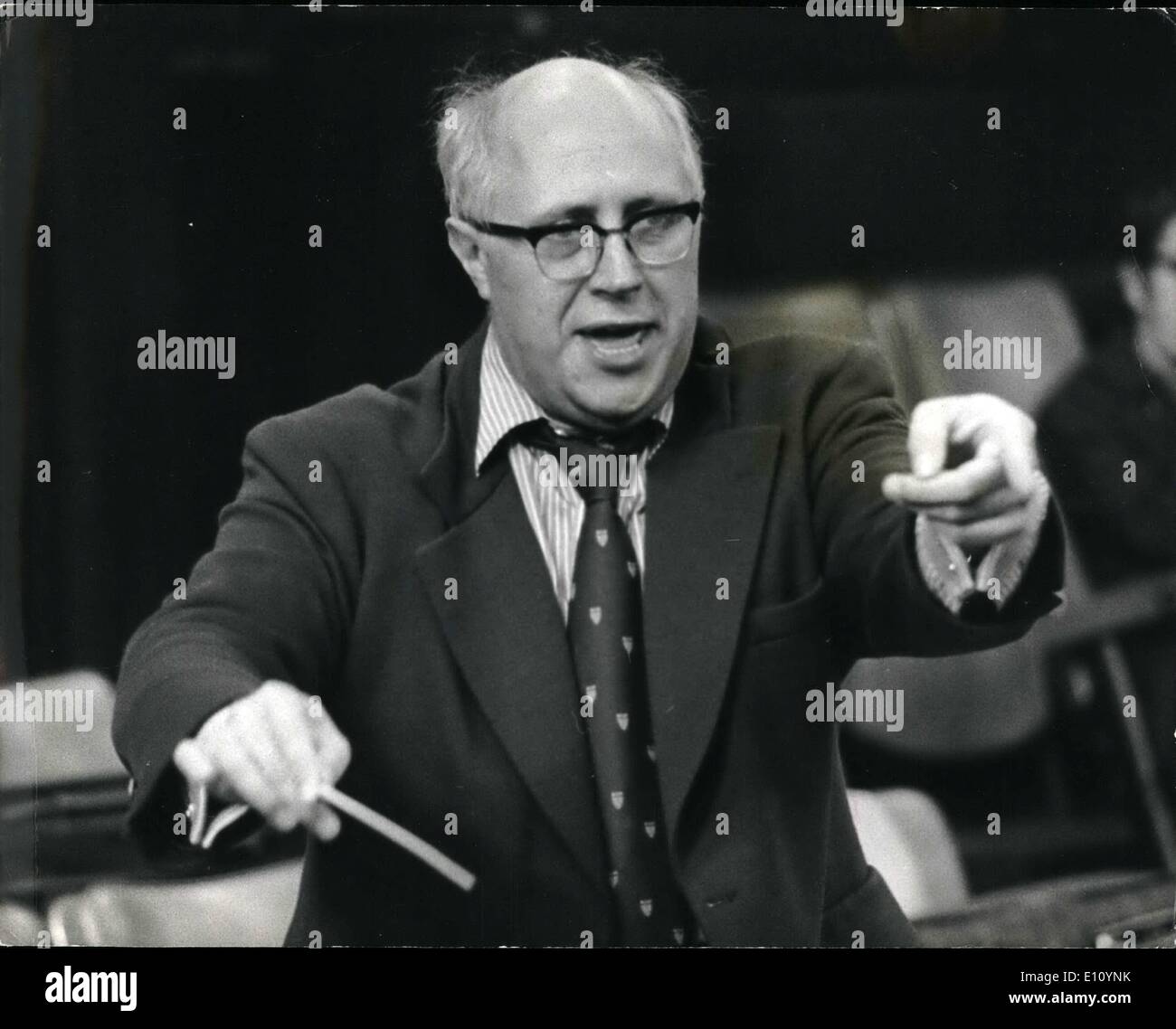 Nouvel orchestre philharmonia Banque de photographies et d’images à ...