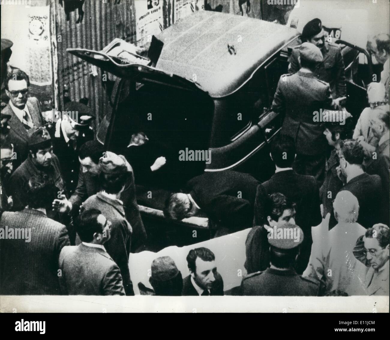 Corps aldo moro Banque de photographies et d’images à haute résolution ...