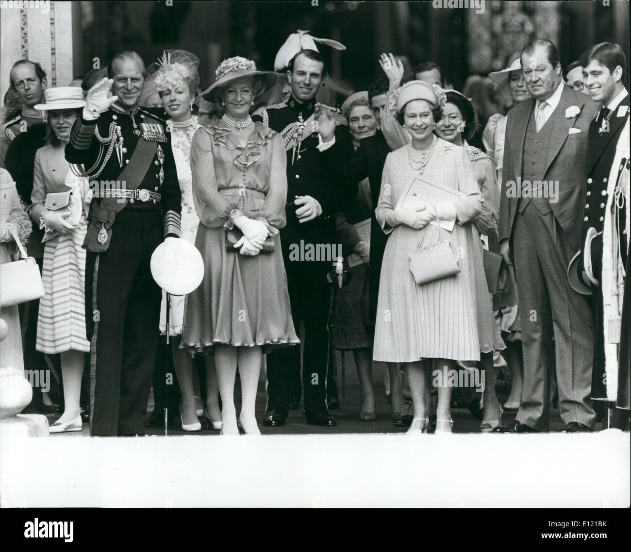 Juillet 07, 1981 - UN Royal Set-off le pour l'heureux couple : La Reine ...