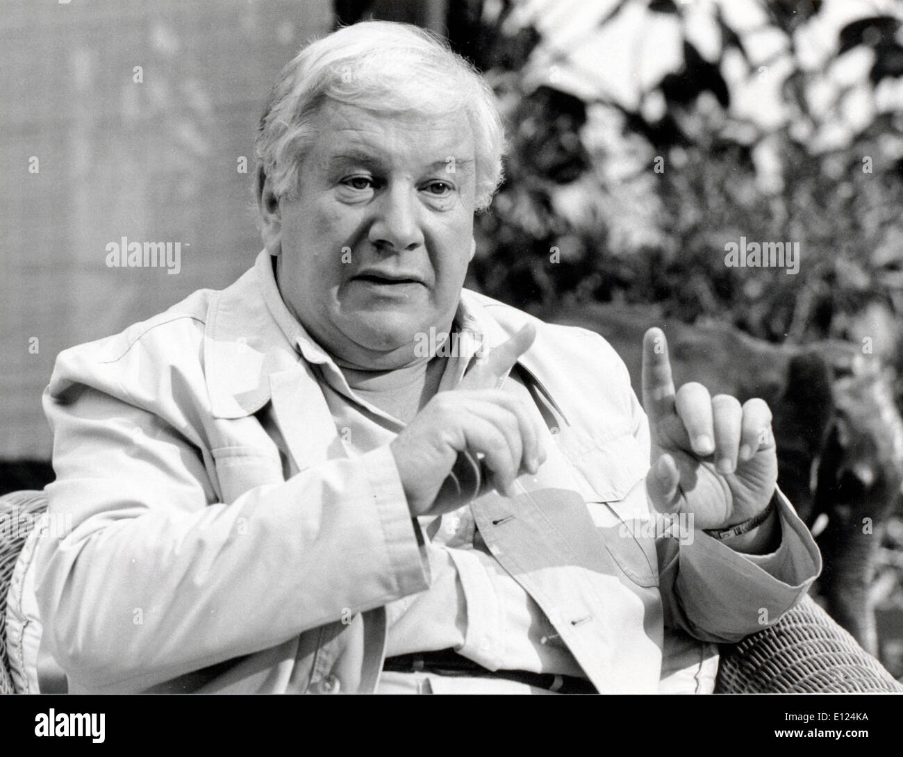 L'acteur Peter Ustinov dans TV Studio Tondorf Photo Stock - Alamy