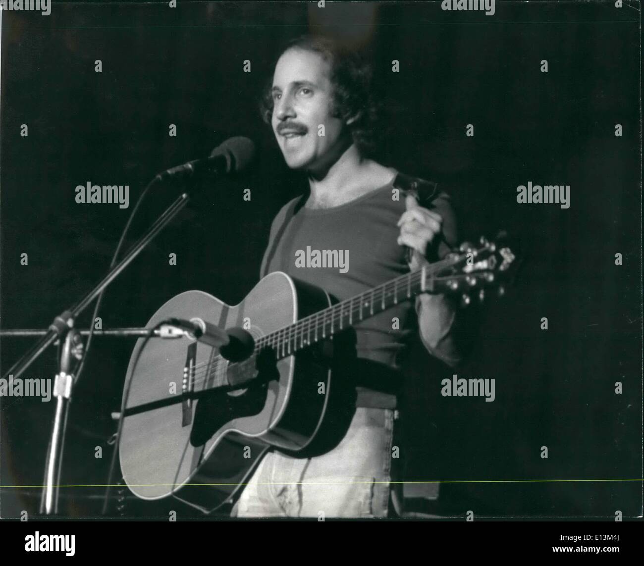 Paul simon chanteur Banque de photographies et d’images à haute ...