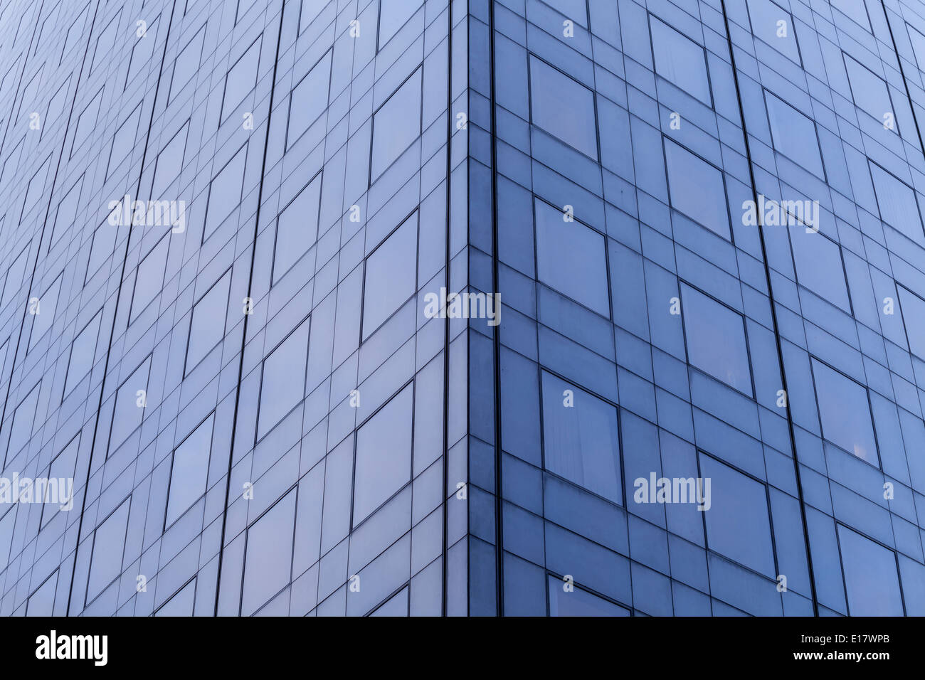 Tour areva in la defense Banque de photographies et d’images à haute ...