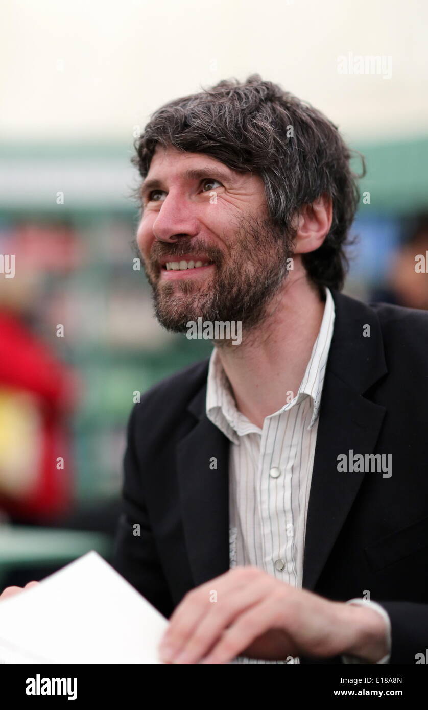 Gruff rhys Banque de photographies et d’images à haute résolution - Alamy