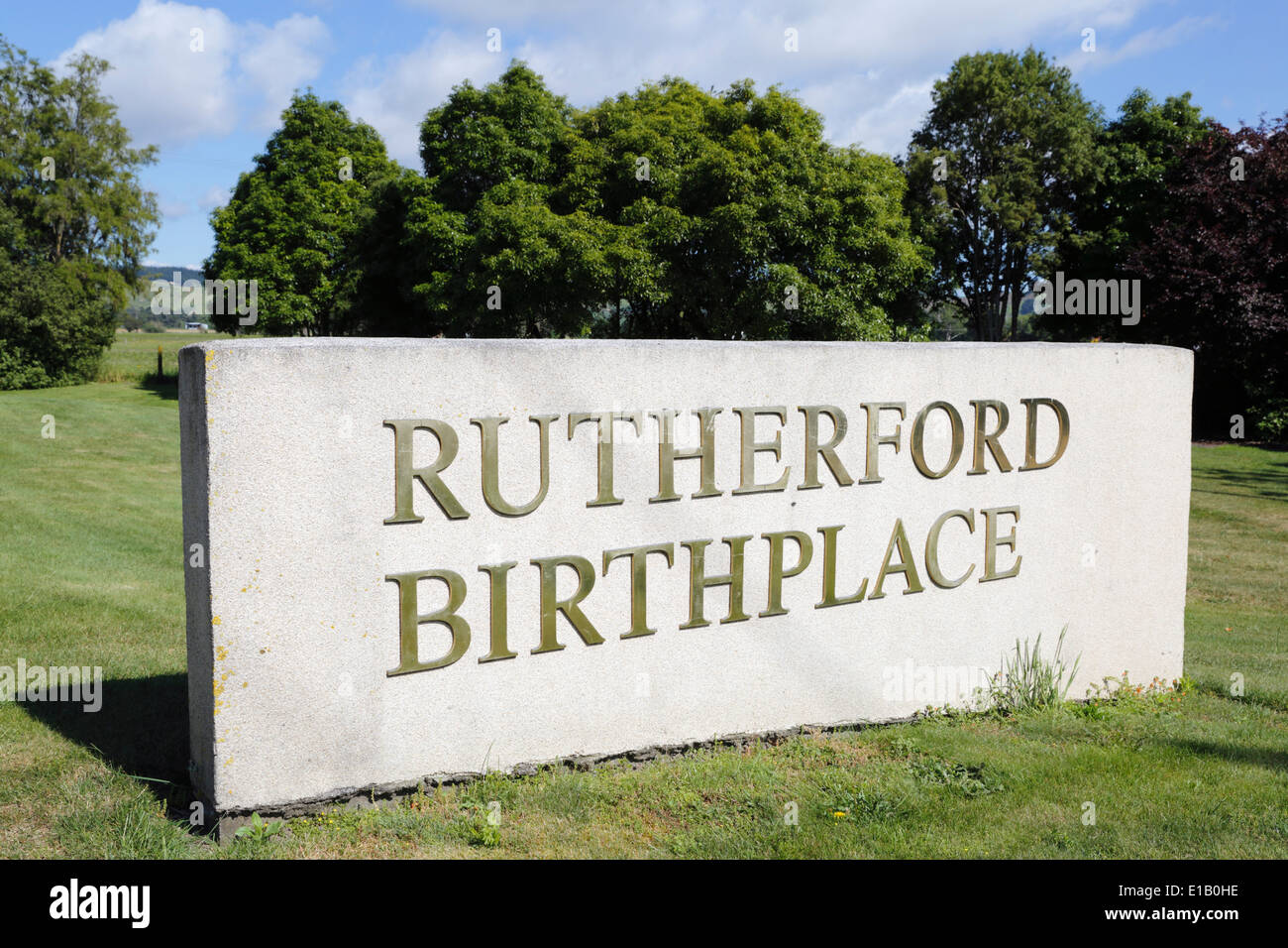 Lord Ernest Rutherford of Nelson naissance memorial, Nelson, Nelson ...