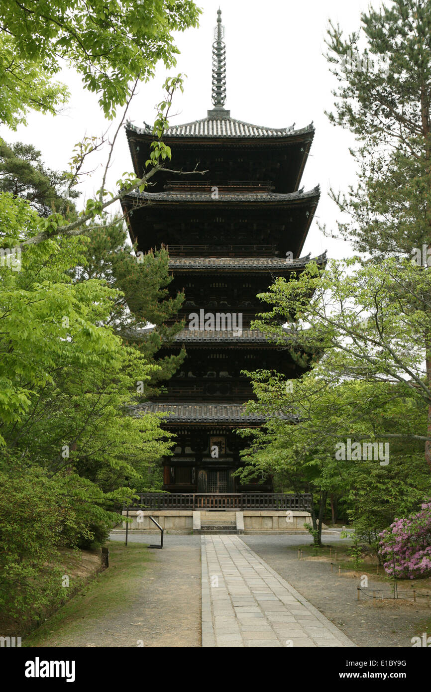 Japon Kyoto temple Ninnaji Photo Stock - Alamy
